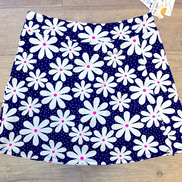 Lulu-B | Shorts | Lulub Daisy Skort With Built In Shorts Navywhite Pink ...